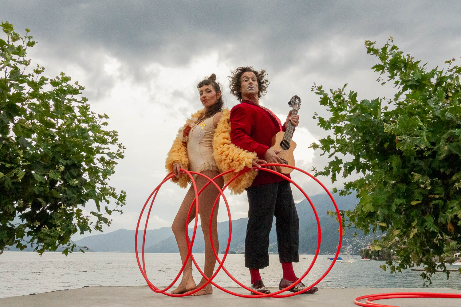 Lucy & Lucky Loop – Schweizer Künstlerbörse